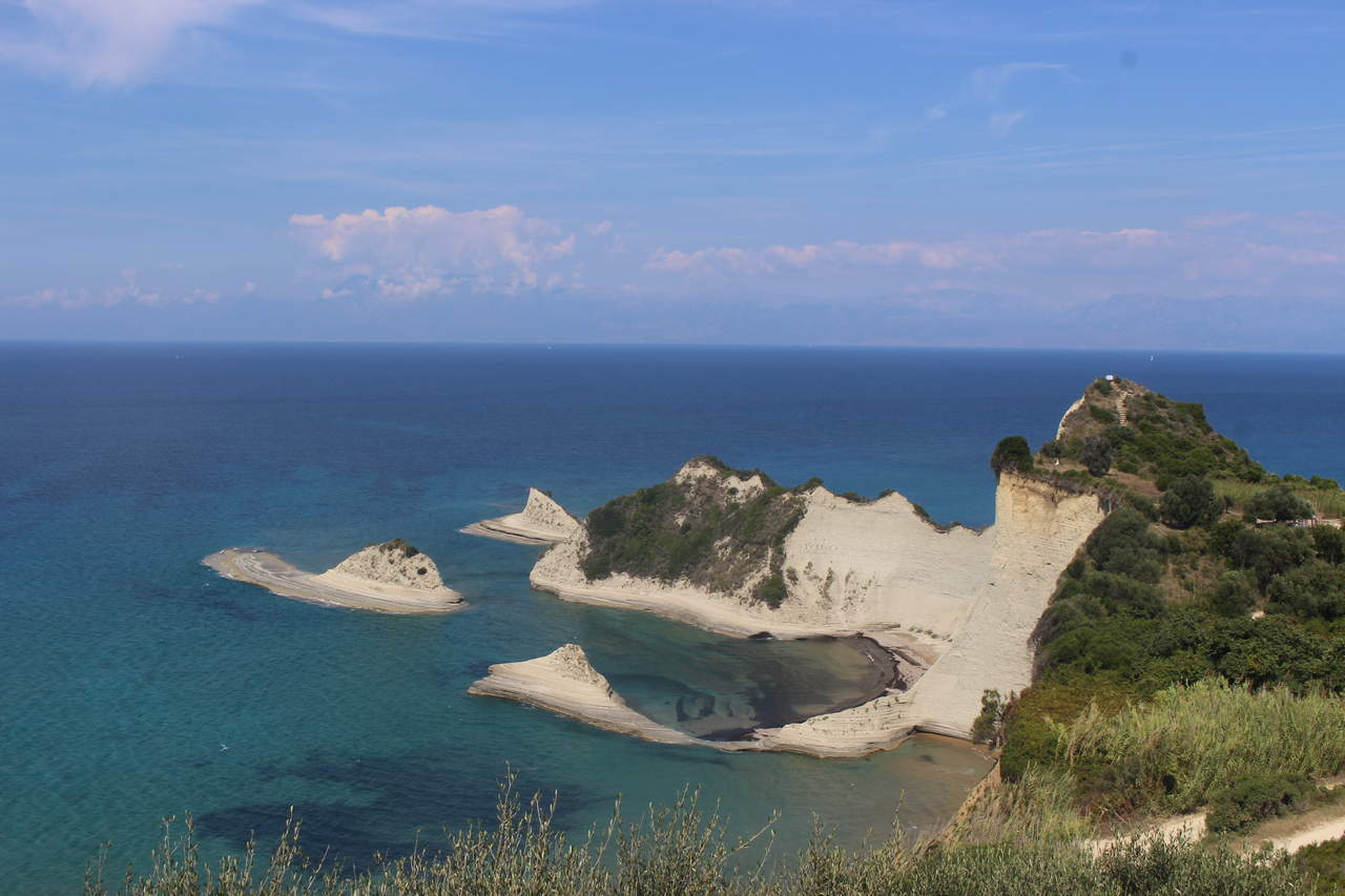 Visitar Corfu: Descubra as 8 melhores atrações da ilha - Vens ou Ficas?